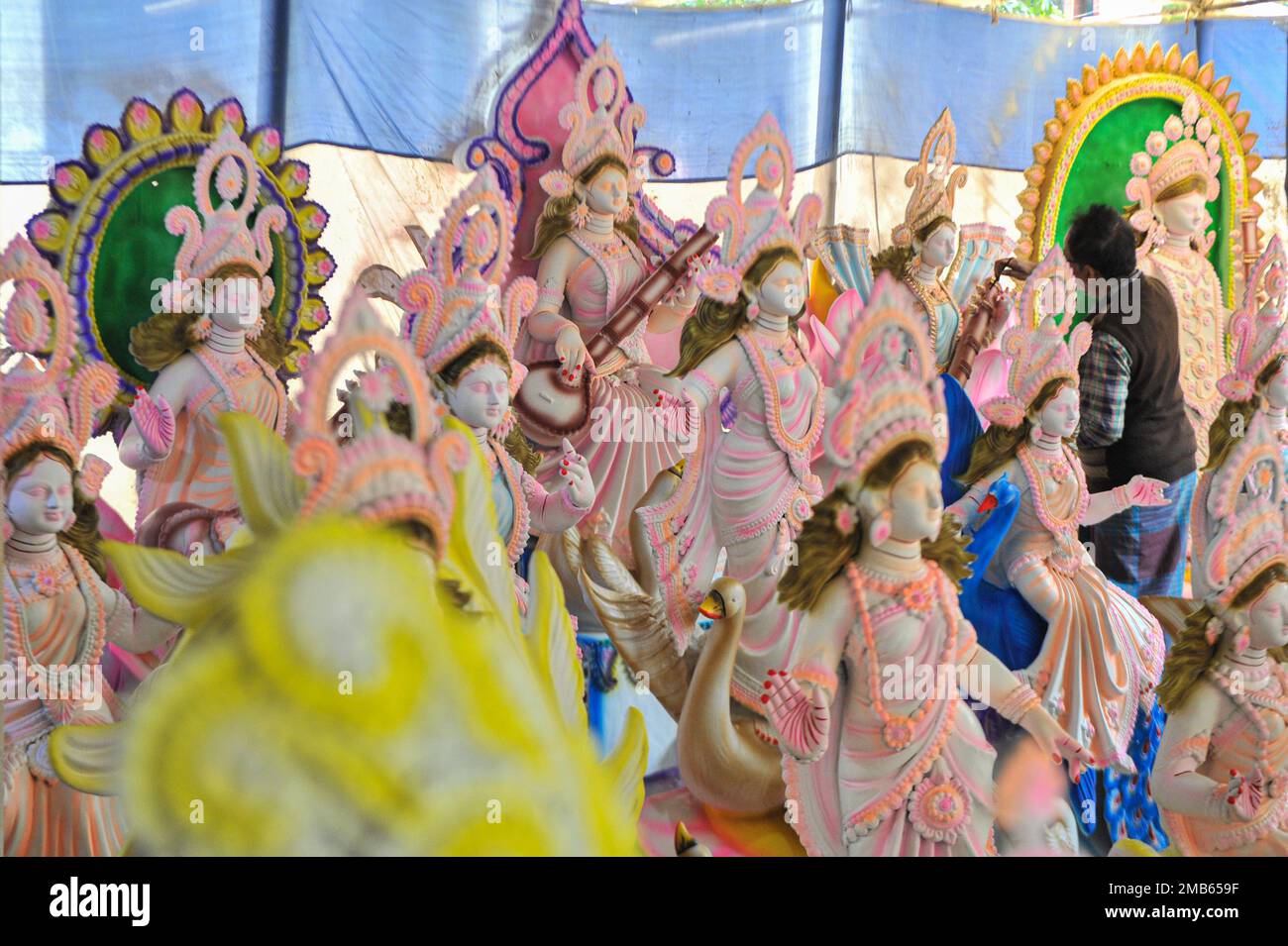Festival saraswati puja bangladesh Banque de photographies et d’images ...