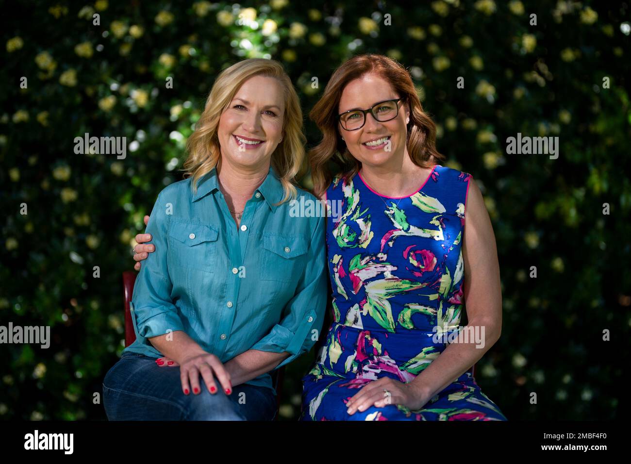 Angela Kinsey, left, and Jenna Fischer, friends and former co-stars of ...