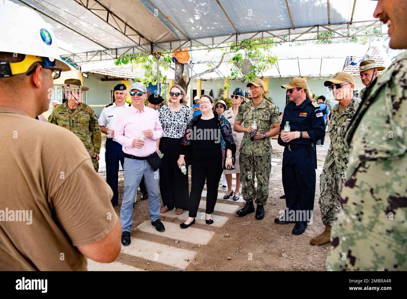 PHU YEN, VIETNAM (21 juin 2022) – États-Unis Le consul général à Ho Chi ...