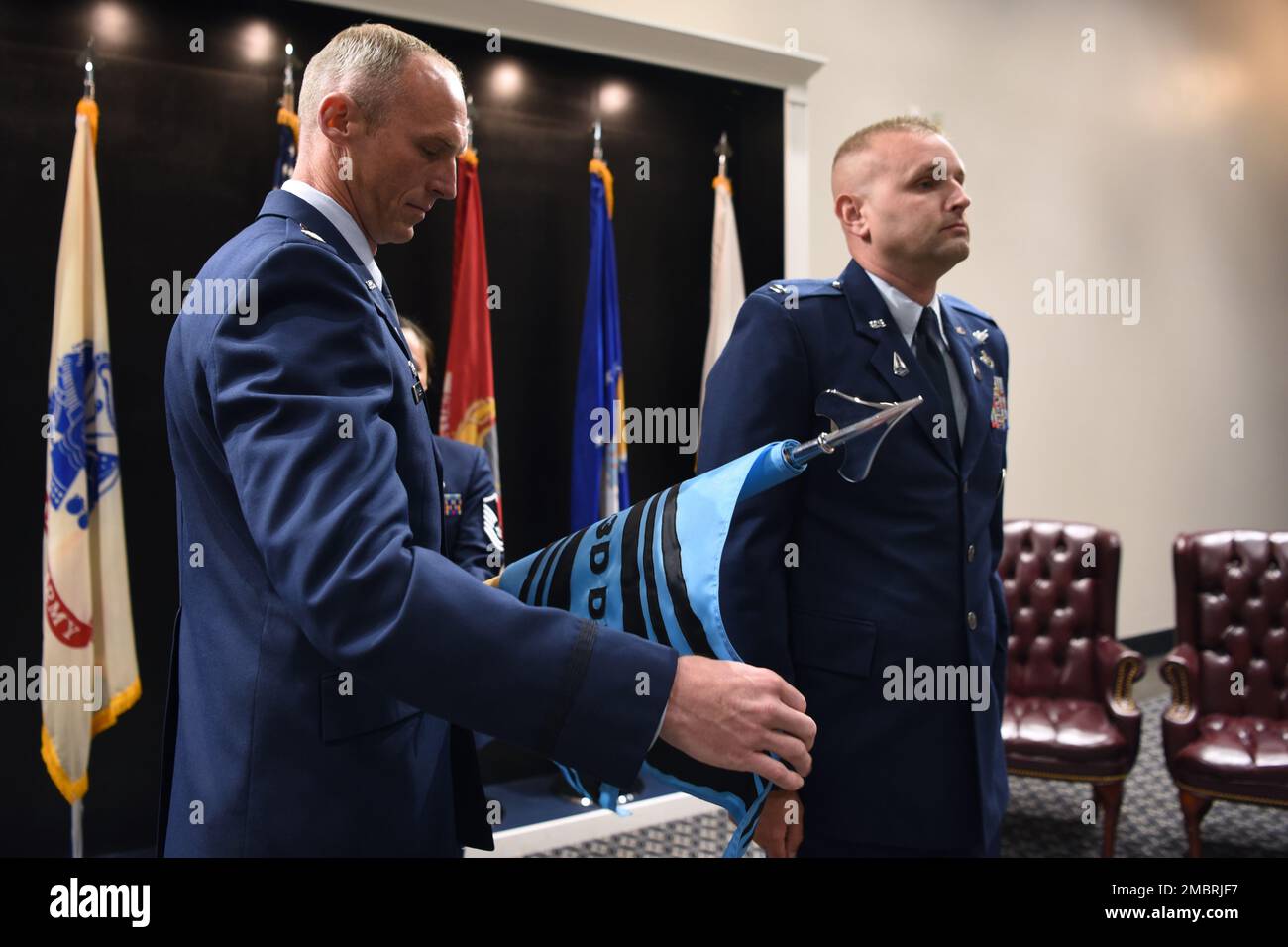 ÉTATS-UNIS Le lieutenant-colonel Charles Cooper de la Force spatiale ...