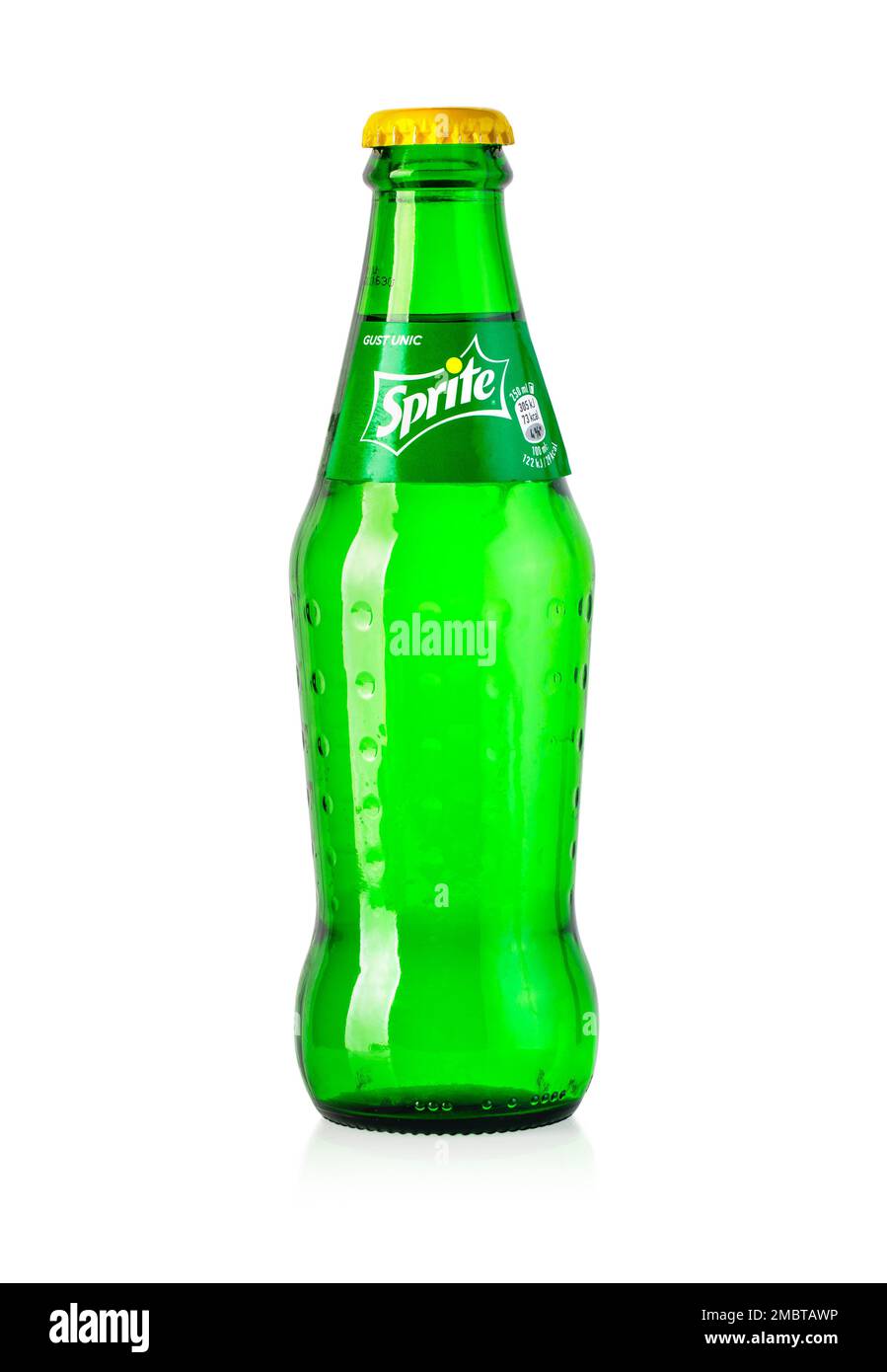 Une bouteille de boisson gazeuse verte Banque de photographies et d ...