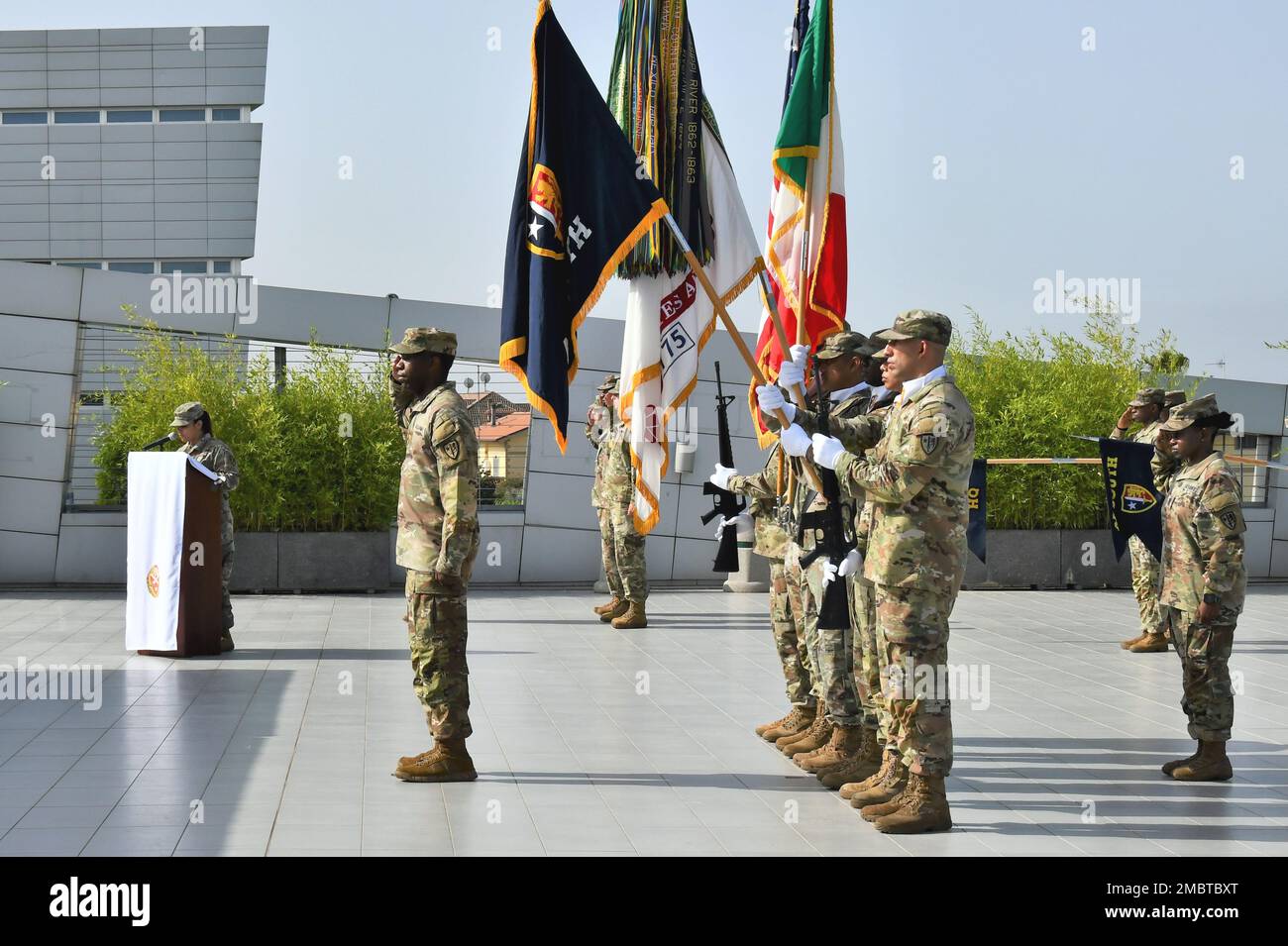 Le Bataillon Sud des Forces alliées (AFSOUTH) fait ses adieux au ...