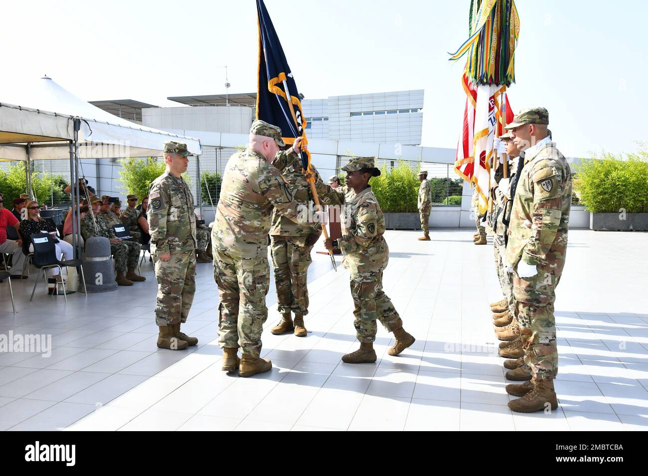 Le Bataillon Sud des Forces alliées (AFSOUTH) fait ses adieux au ...