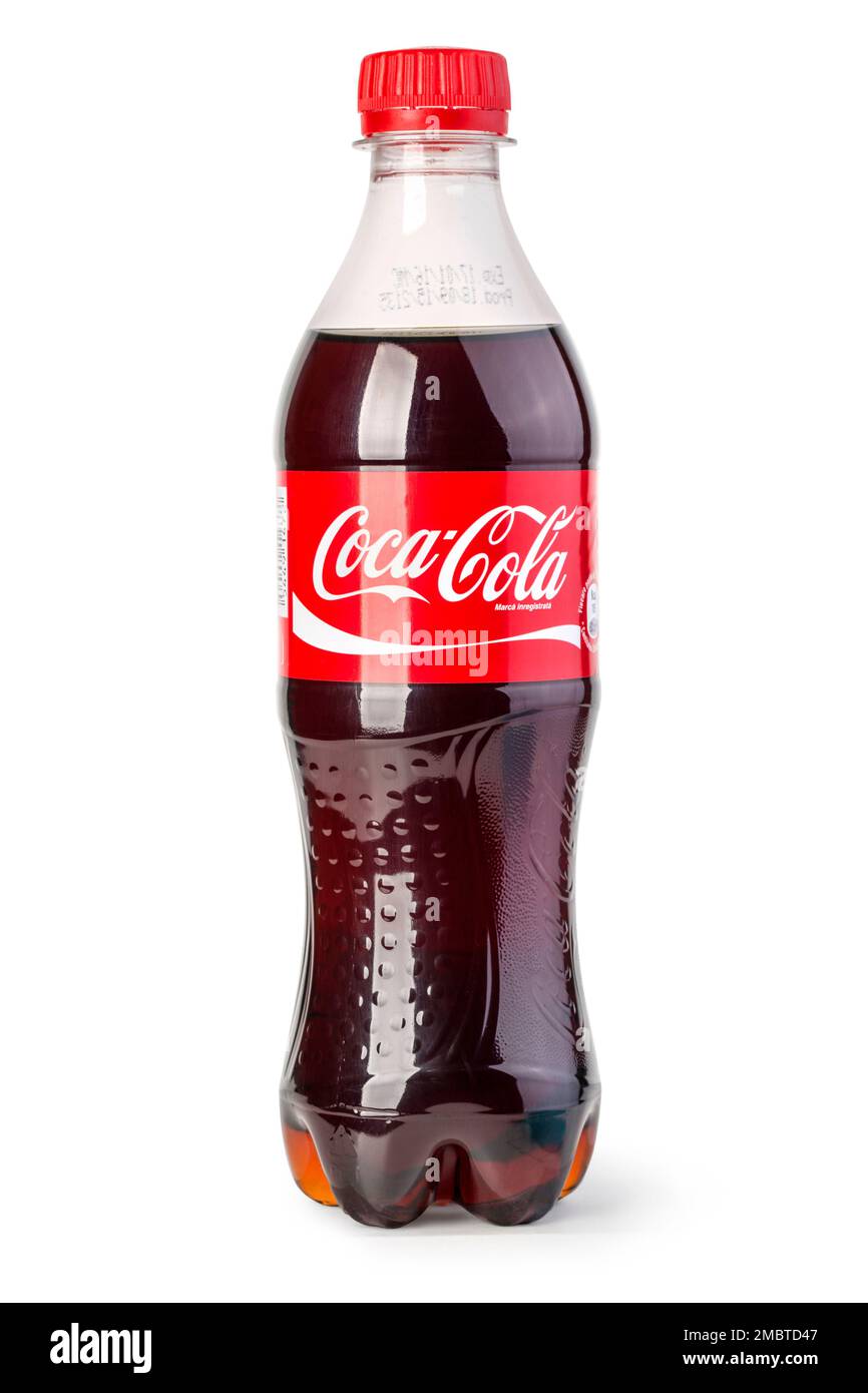 CHISINAU, MOLDAVIE - 13 mars. 2016 Coca Cola, bouteilles en plastique ...