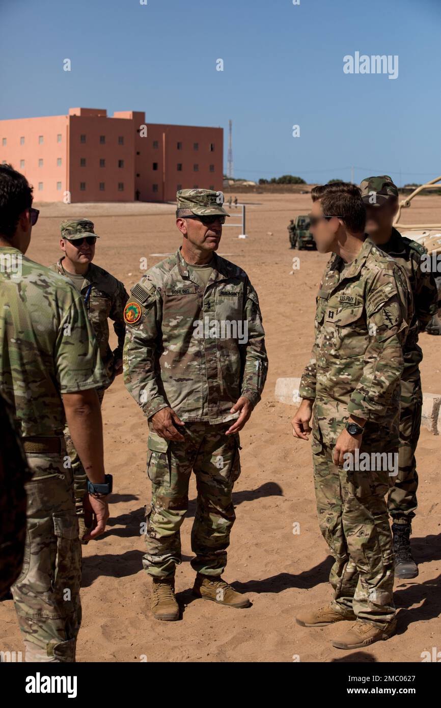 ÉTATS-UNIS Le général de division Andrew M. Rohling, commandant de la ...