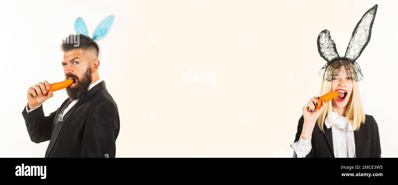 Pâques drôle. Fête des couples de lapins le jour de pâques. Drôle de ...