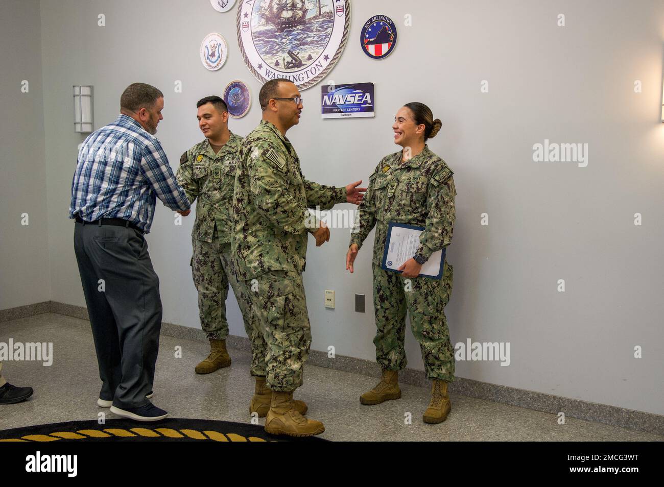WASHINGTON, DC (30 juin 2022) - Masters-at-Arms classe 2nd William ...