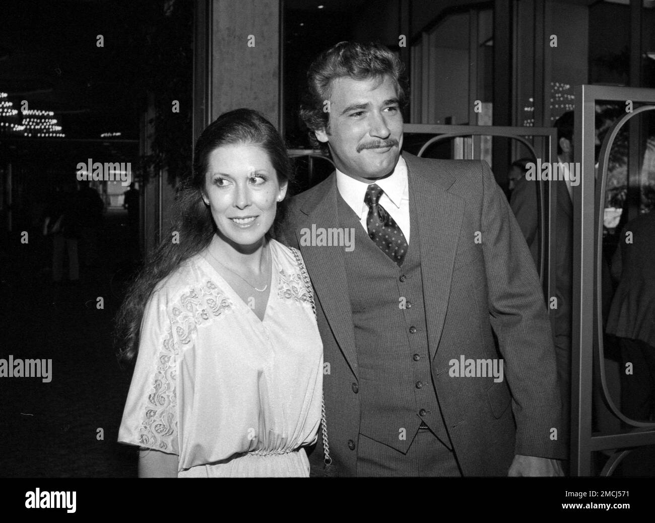 Lee Horsley et Stephanie Downer à la partie des affiliés ABC à l'hôtel ...