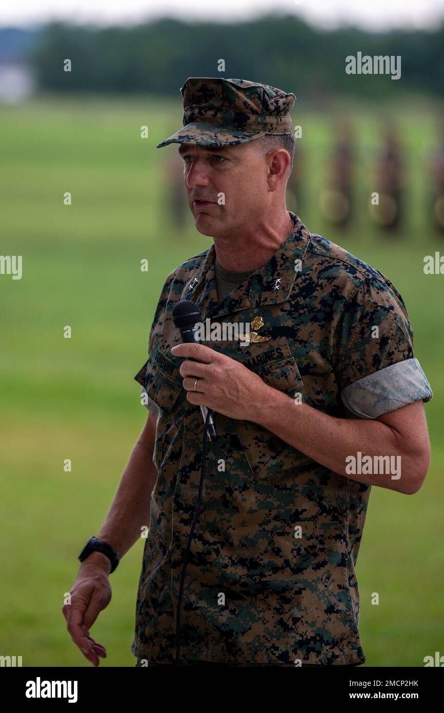 ÉTATS-UNIS Le général de division des Marines Francis L. Donovan ...
