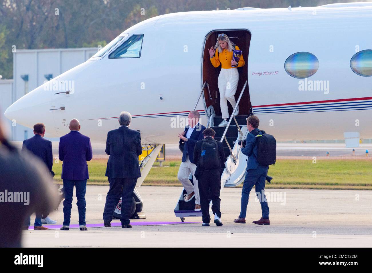 New LSU football coach Brian Kelly steps off a plan as he after arrives ...