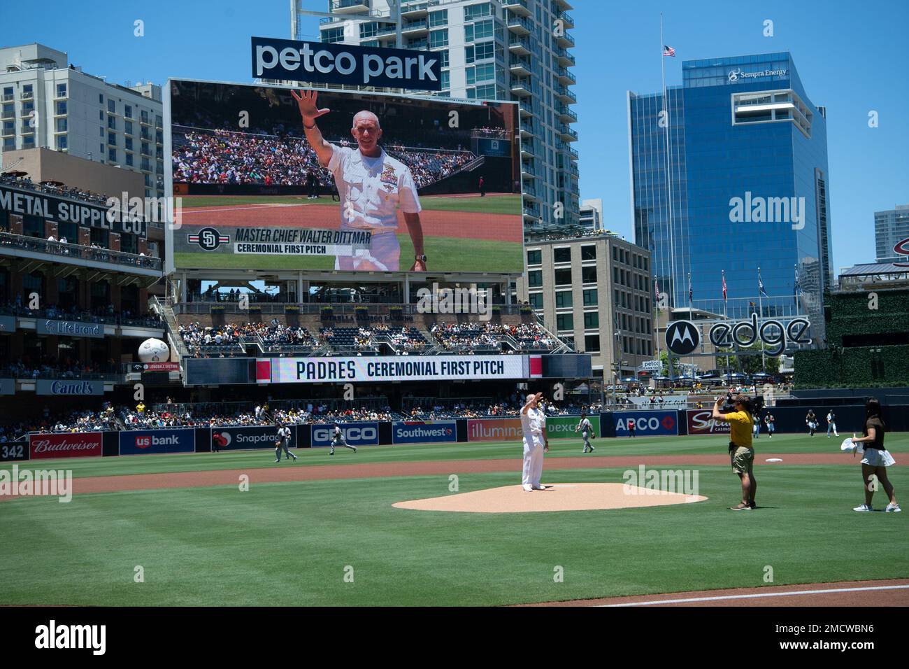 SAN DIEGO – Walter Dittmar, commandant principal en chef de la guerre spéciale, Walter Dittmar ...