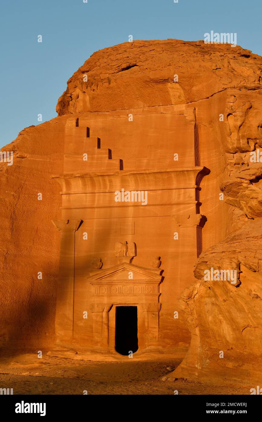Nabataean tomb Banque de photographies et d’images à haute résolution ...