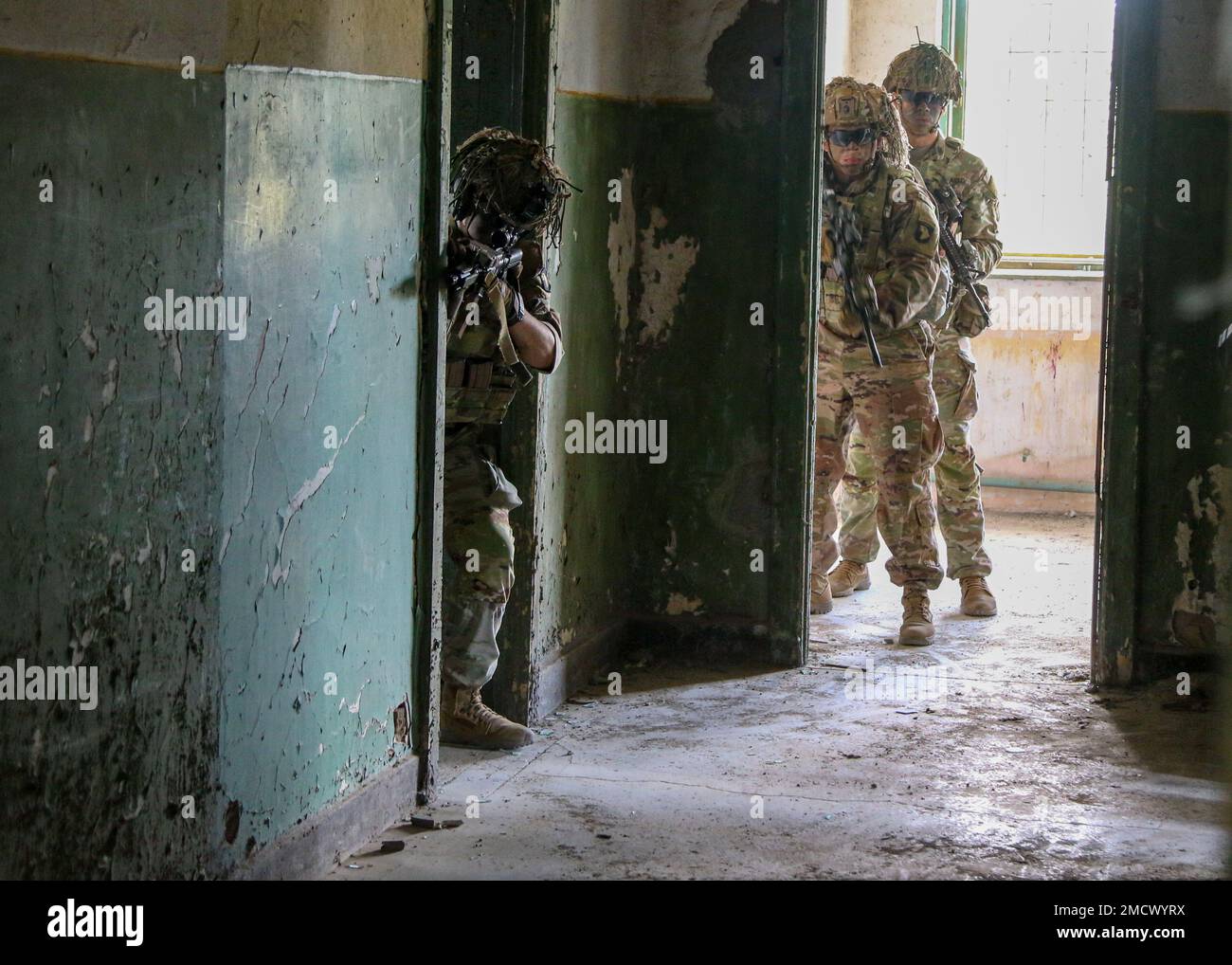 Soldats de la Compagnie Alpha, 1st Bataillon, 26th Régiment d ...