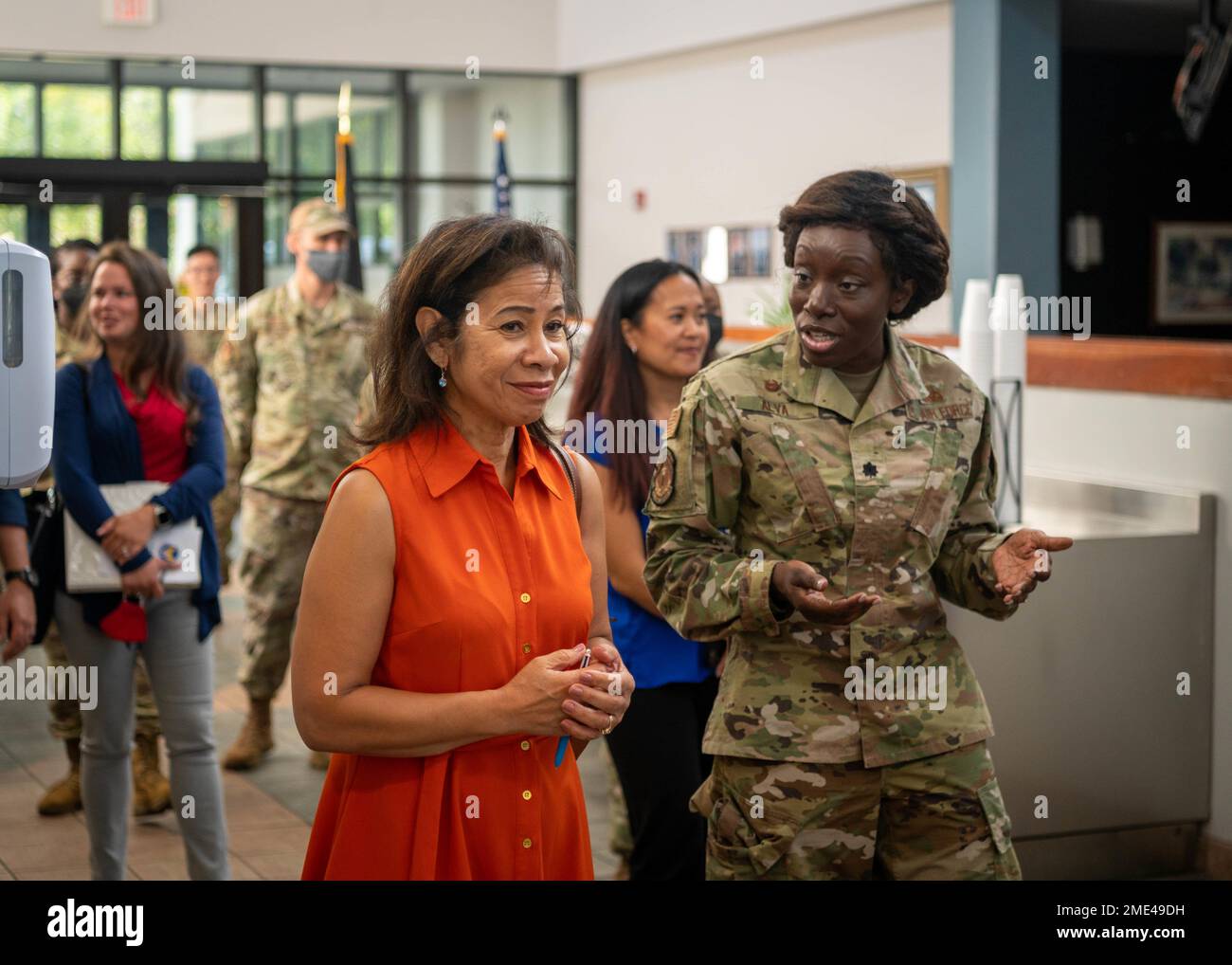 ÉTATS-UNIS Le lieutenant-colonel Lenora Alva de la Force aérienne ...