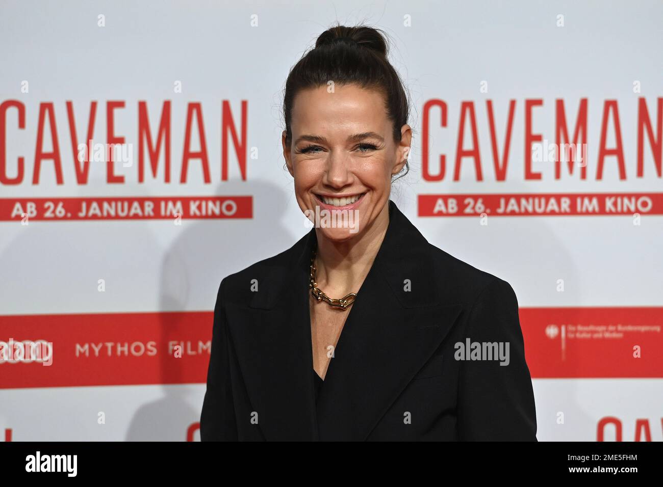 Alexandra NELDEL (actrice), une image, couper un motif, portrait ...