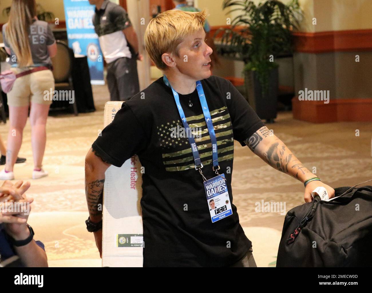 ÉTATS-UNIS Le sergent d'état-major de l'armée Stacy Engvert s'arrête ...