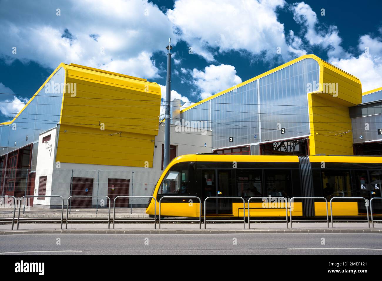 Stockage des tramways Banque de photographies et d’images à haute ...