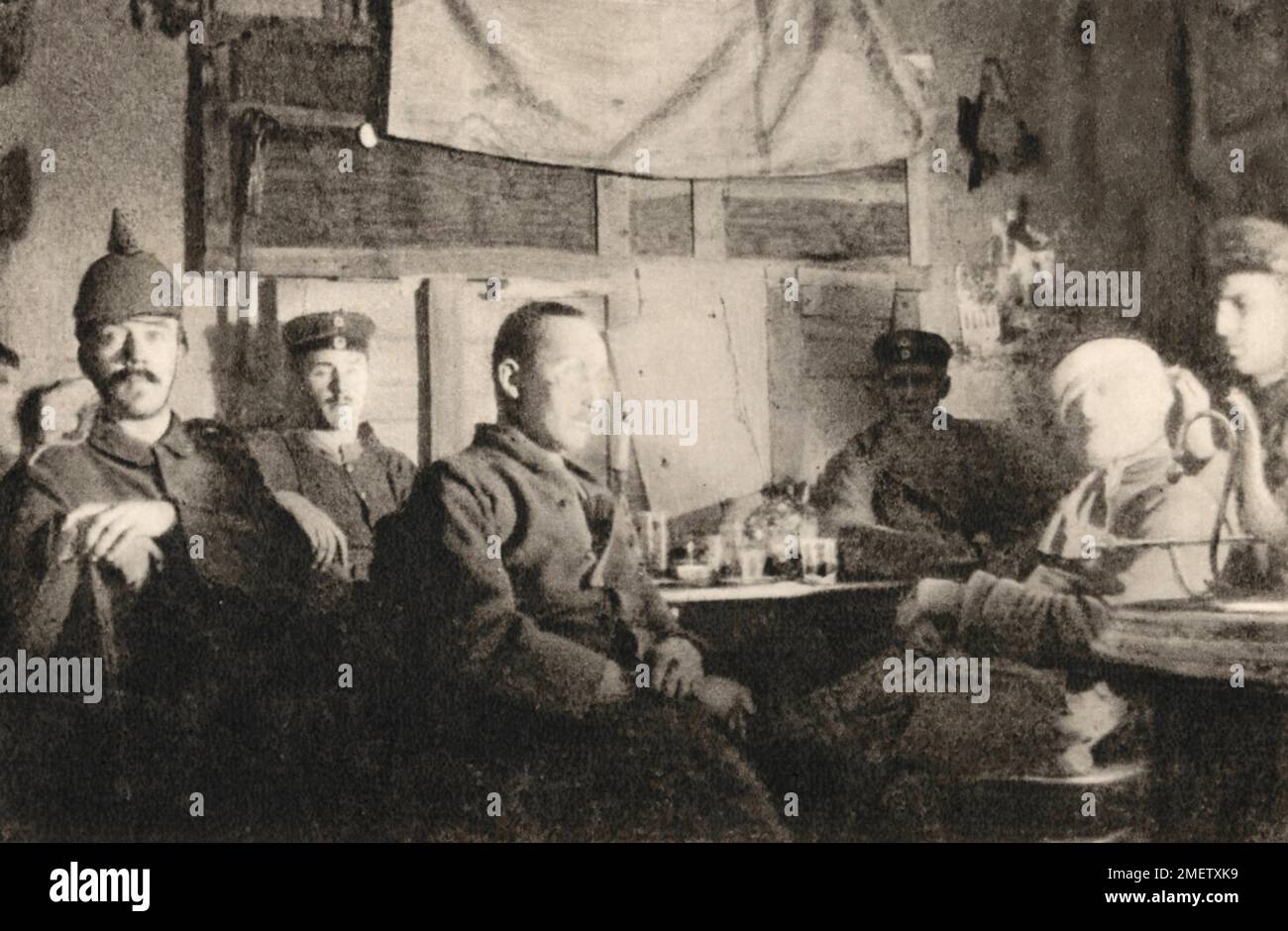 Adolf Hitler (* 20 avril 1889 à Braunau am Inn) (â€ 30 avril 1945 ...