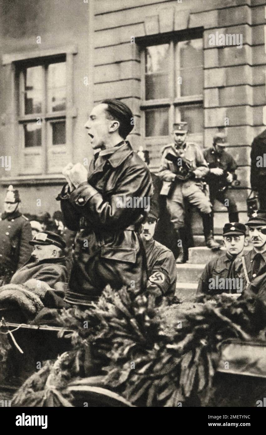 Adolf hitler nazi allemagne chef Banque de photographies et d’images à ...