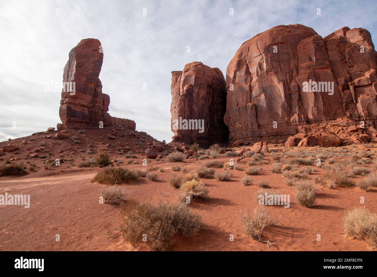 Monument Valley est un symbole emblématique du sud-ouest américain, qui ...
