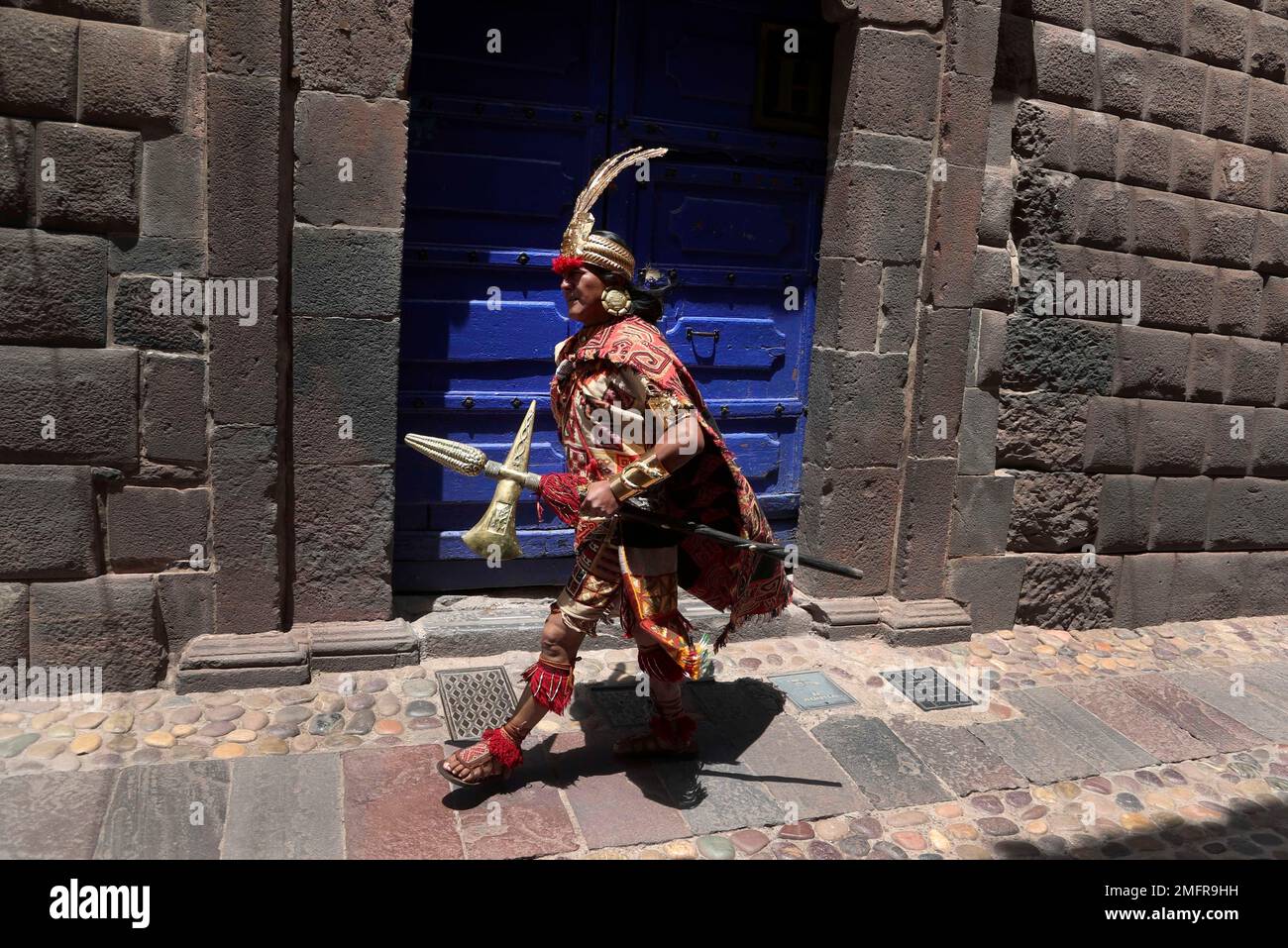 A man dressed as Inca ruler Manco Capac, who according to some ...