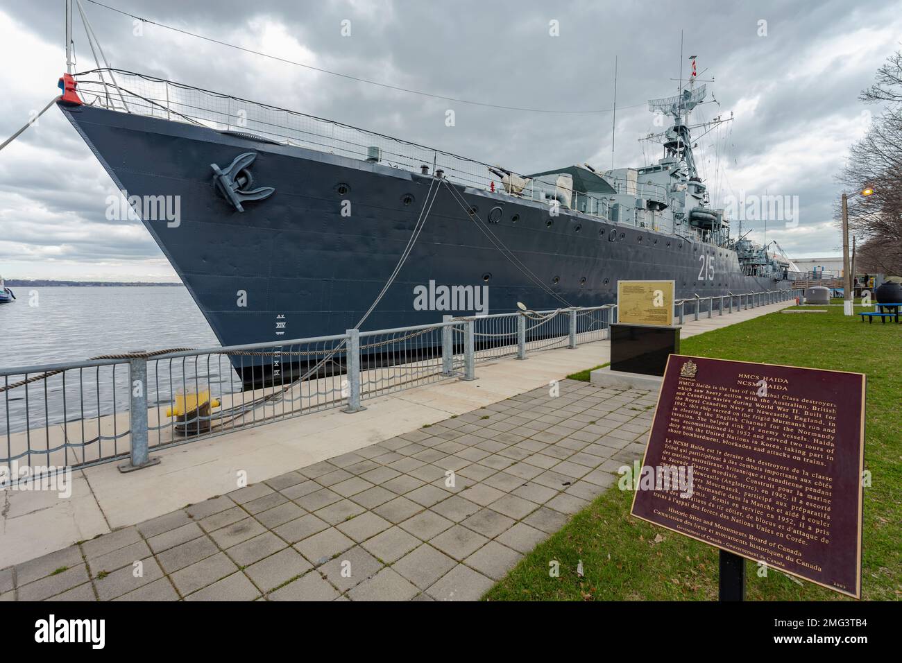 Le légendaire NCSM Haida, un destroyer de classe Tribal, est le navire ...
