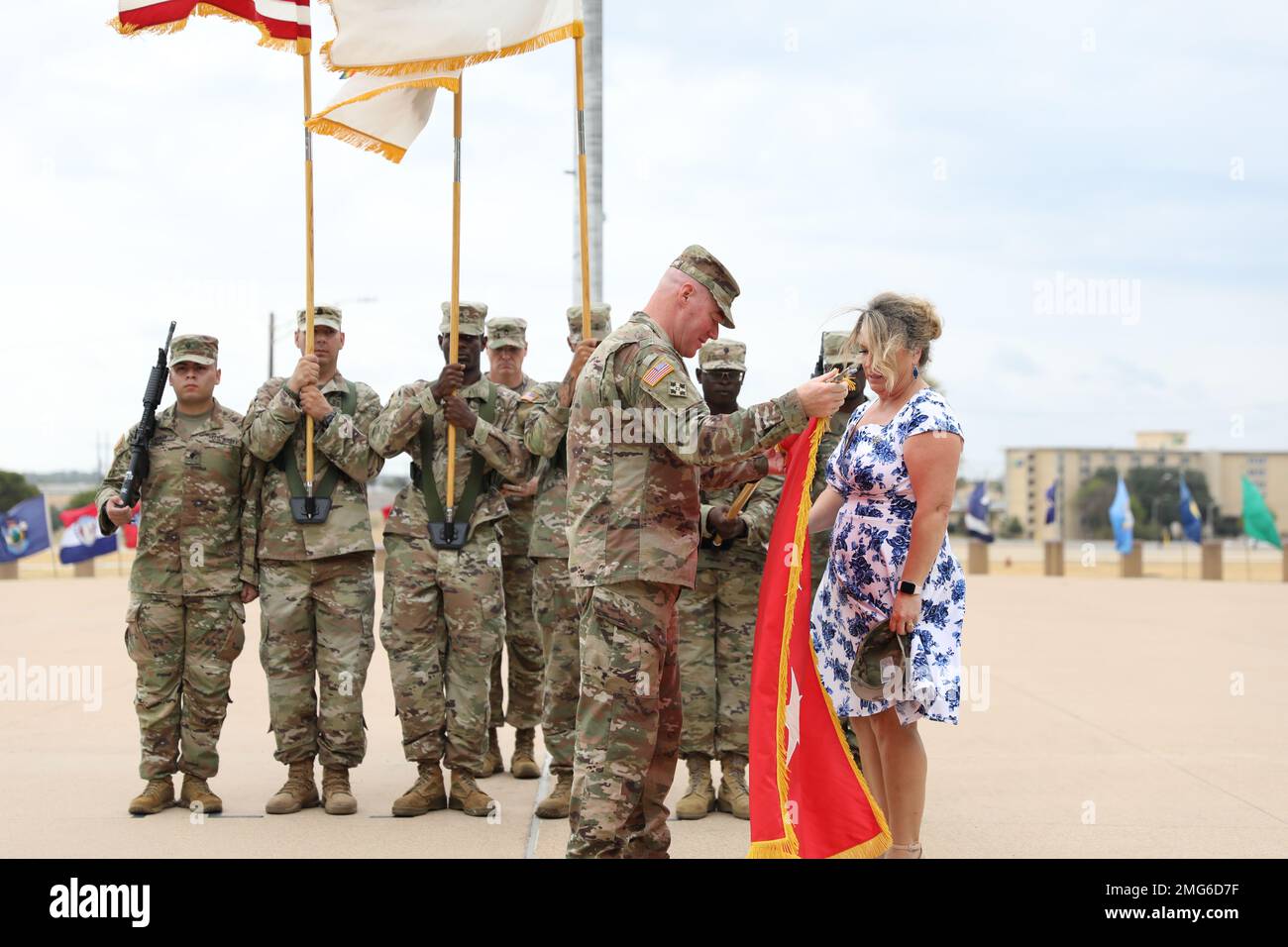 FORT HOOD, T. X. - ÉTATS-UNIS Le général de division Christopher Beck ...