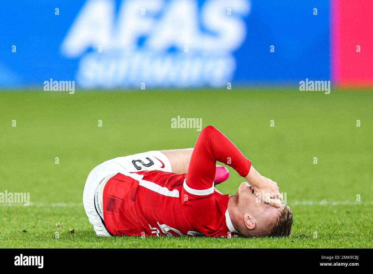 ALKMAAR, PAYS-BAS - JANVIER 28 : Maxim Dekker d'AZ Alkmaar pendant le ...