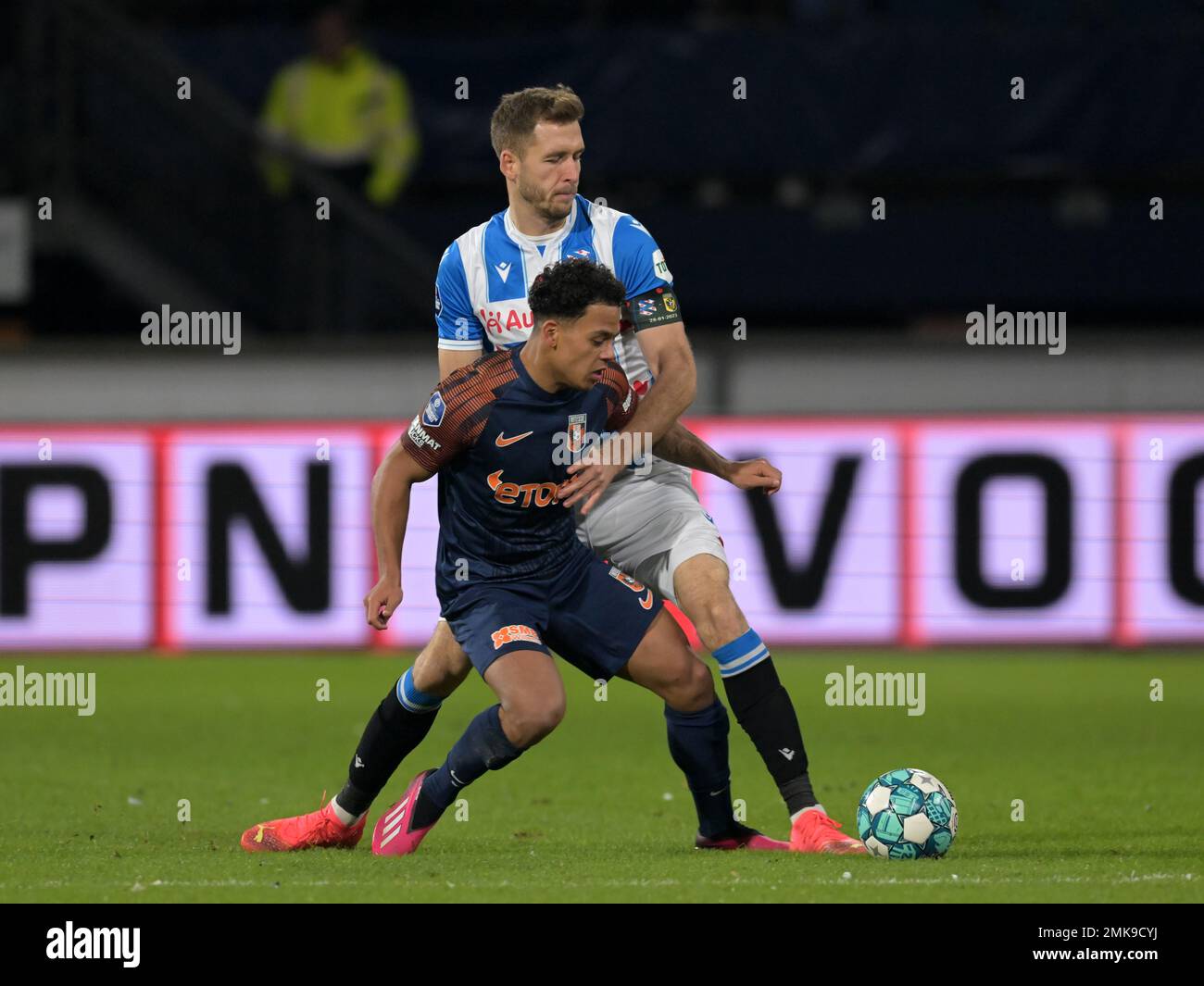 HERENVEEN - (lr) Pawel Bochniewicz de SC Heerenveen, million Manhoef de ...
