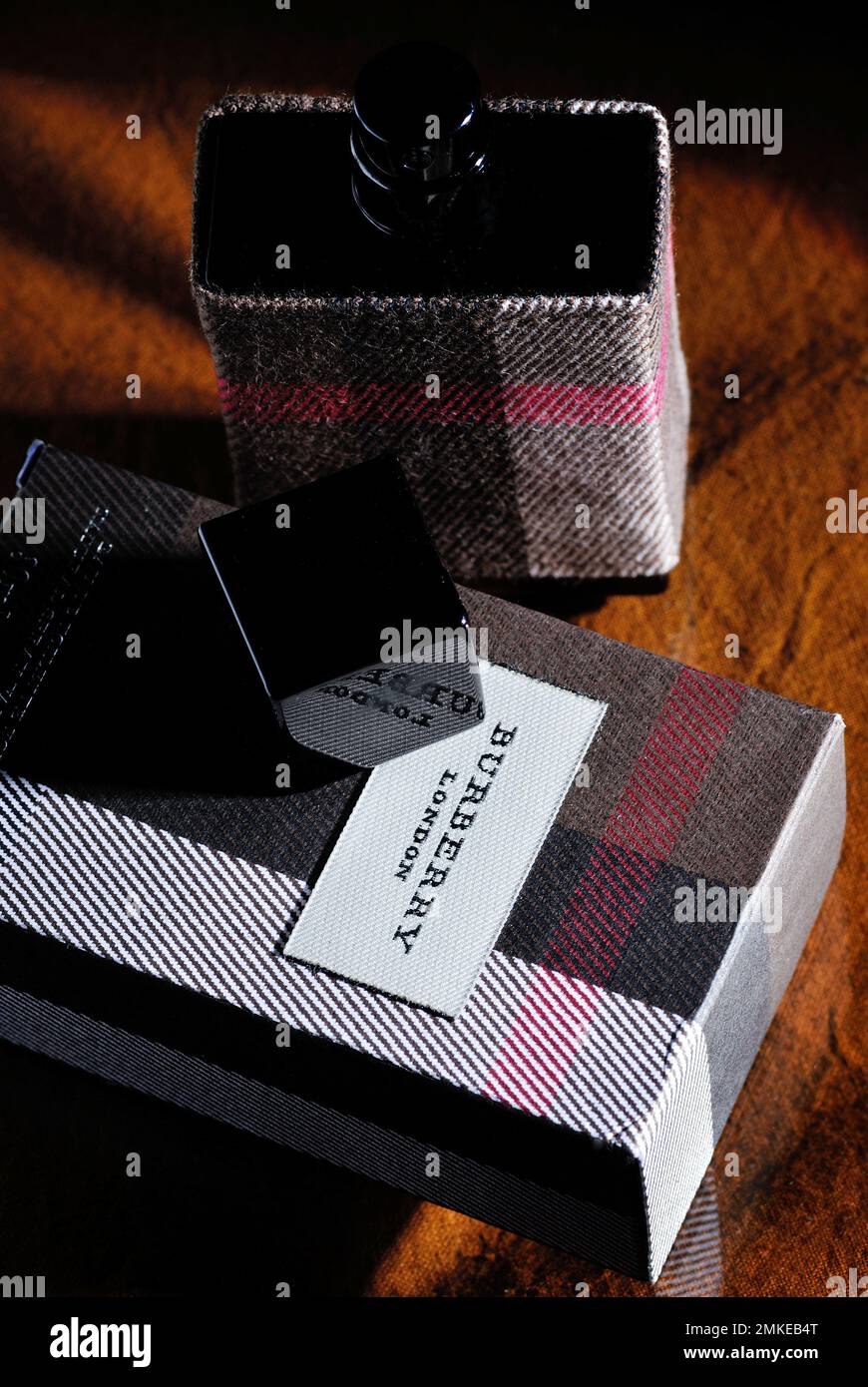 Coffret parfum burberry parfum esprit classique Banque de photographies ...