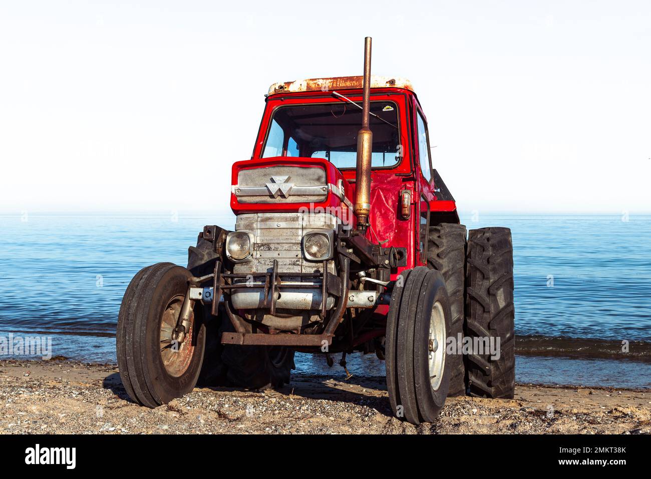 Plage de tracteur Banque de photographies et d’images à haute ...