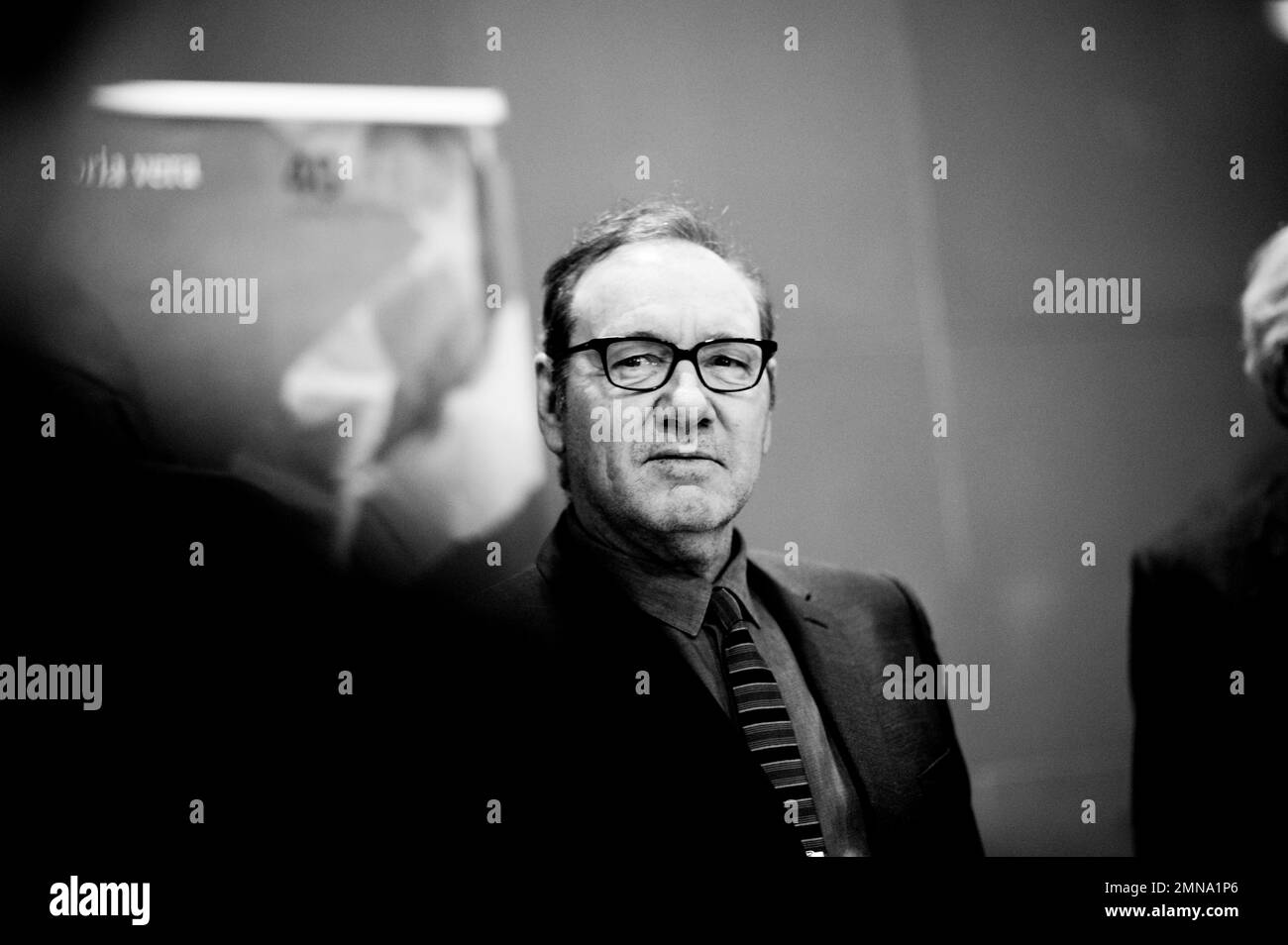 L uomo che disegno dio Banque de photographies et d’images à haute ...