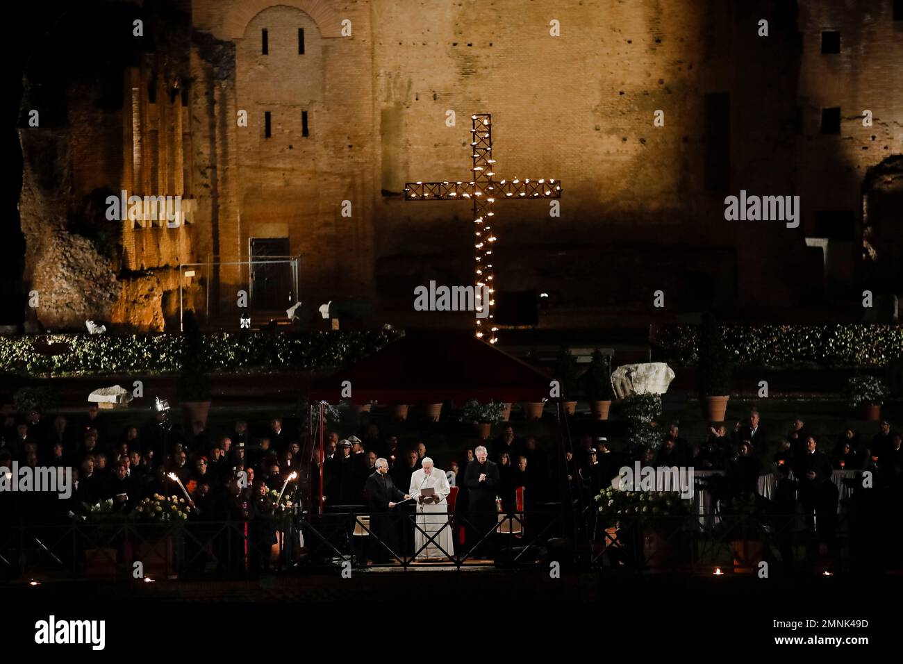 Pope Francis recites his prayer at the end of the Via Crucis (Way of ...