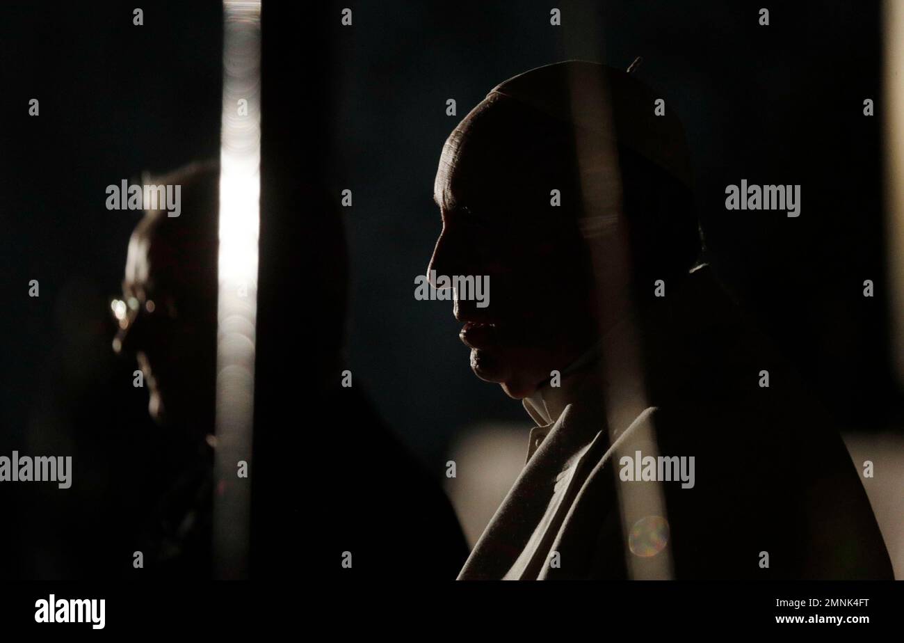 Pope Francis presides over the Via Crucis (Way of the Cross) torchlight ...