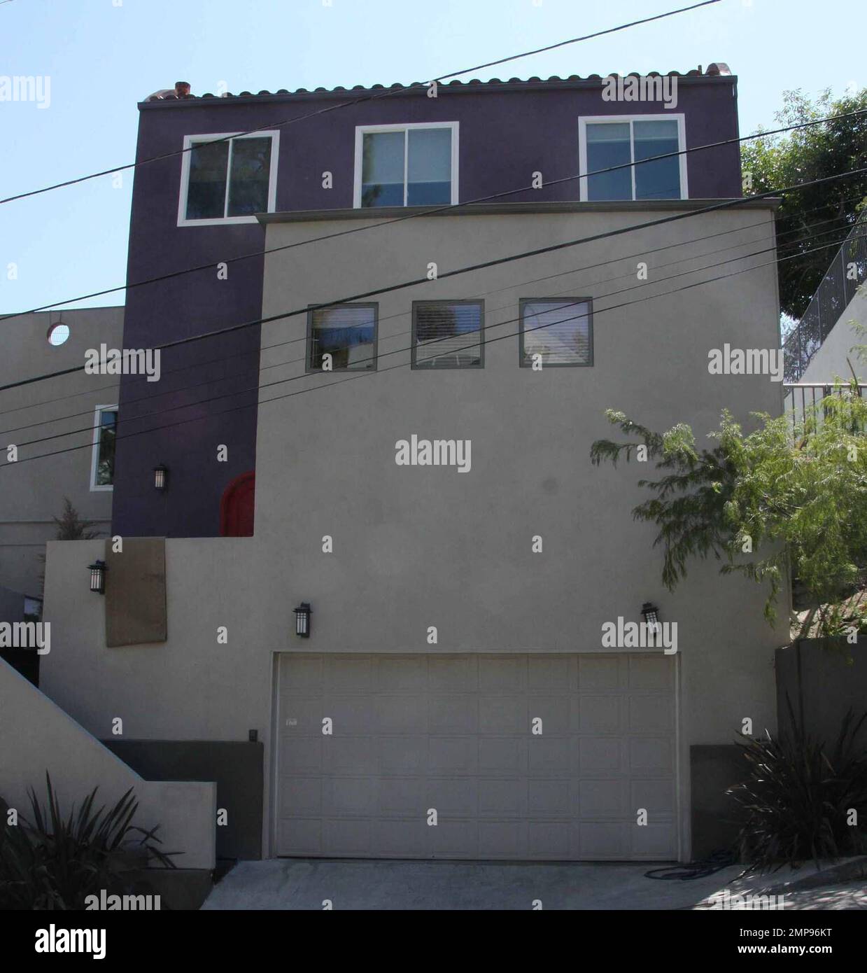 Exclusif !! C'est la nouvelle maison de l'Amérique Ferrera. L'horrible ...