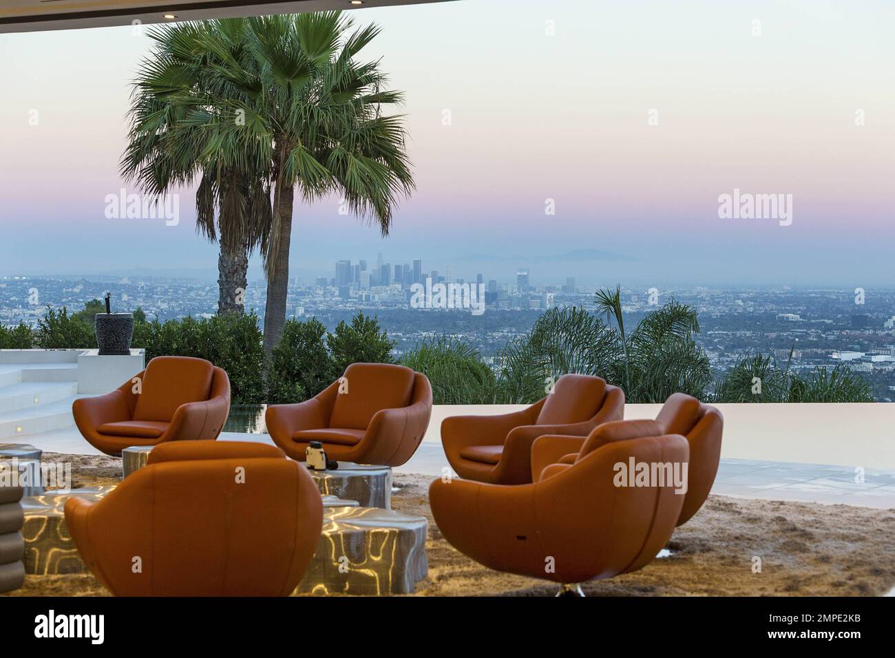 C'est l'incroyable 85M $ dollar Beverly Hills domaine à flanc de ...