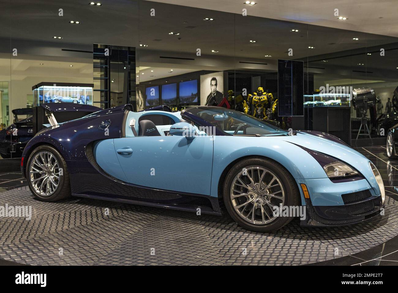 C'est l'incroyable 85M $ dollar Beverly Hills domaine à flanc de ...