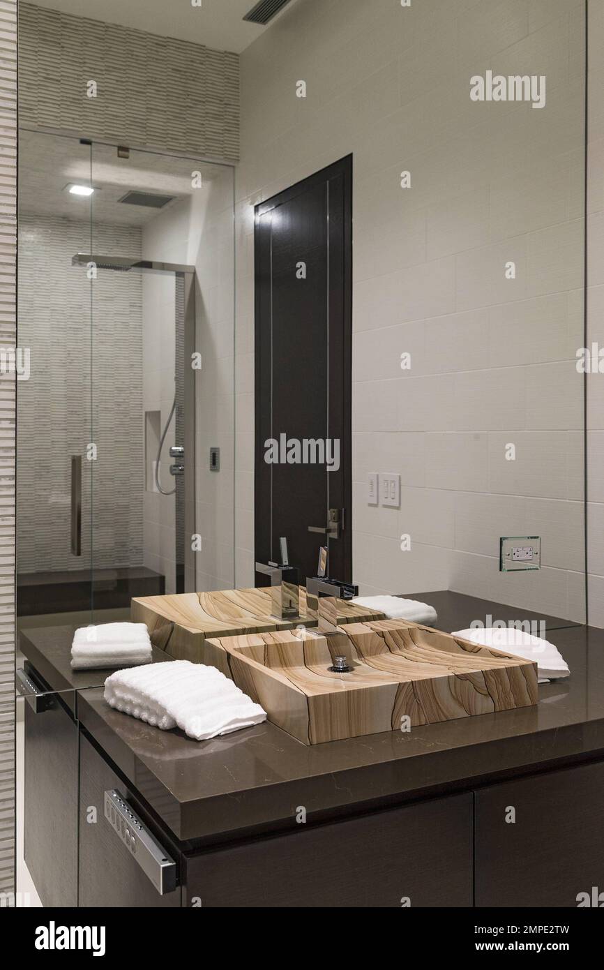 C'est l'incroyable 85M $ dollar Beverly Hills domaine à flanc de ...