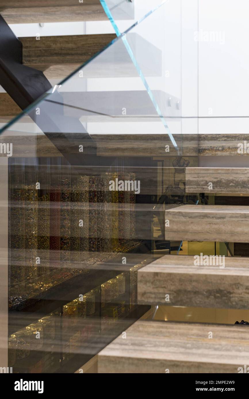 C'est l'incroyable 85M $ dollar Beverly Hills domaine à flanc de ...