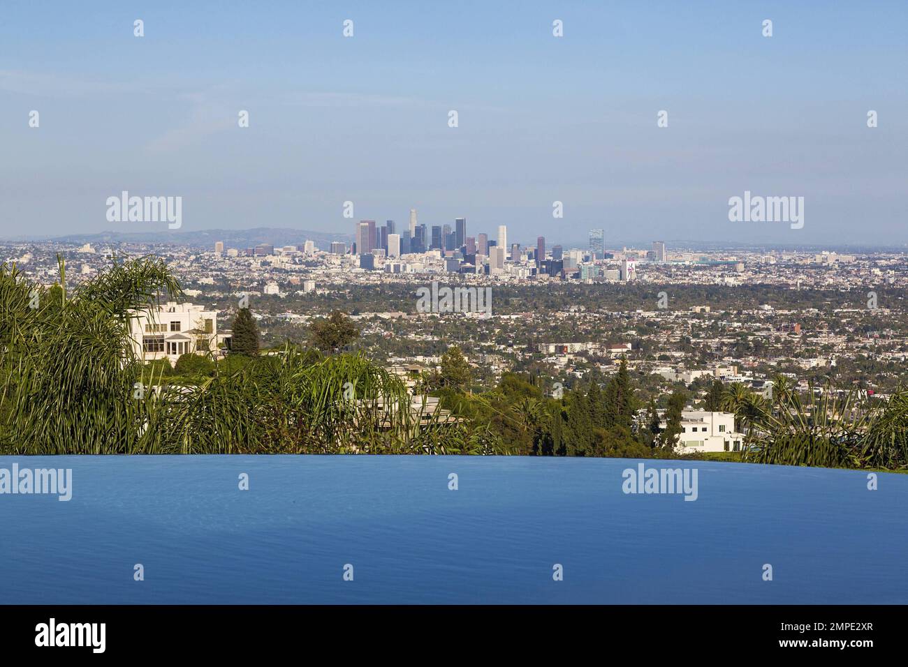 C'est l'incroyable 85M $ dollar Beverly Hills domaine à flanc de ...