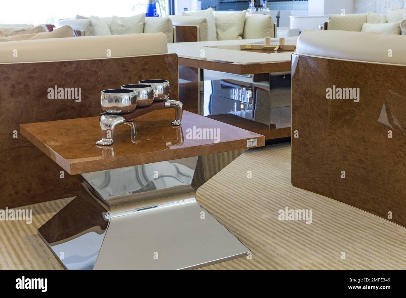 C'est l'incroyable 85M $ dollar Beverly Hills domaine à flanc de ...