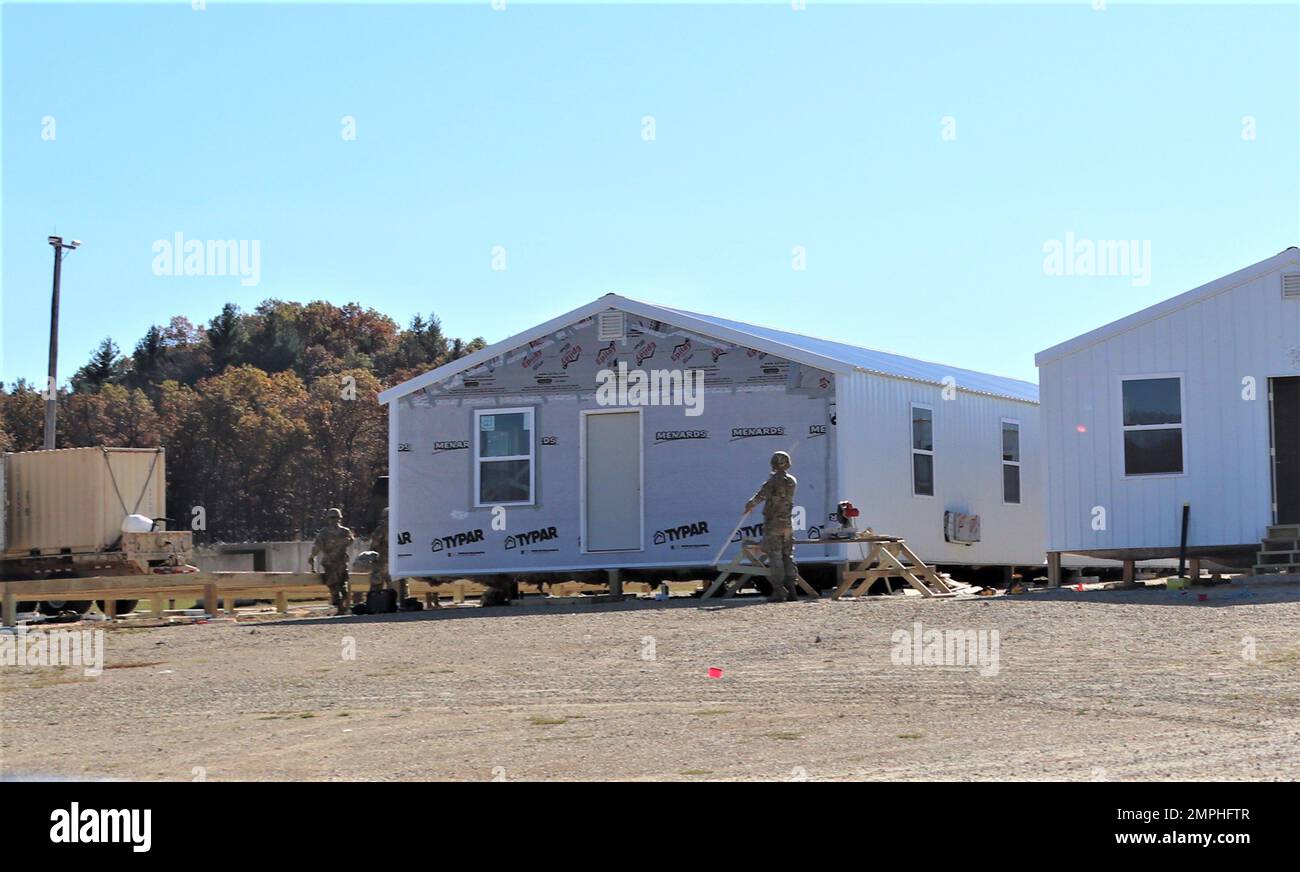 Les soldats de la 461st Engineer Company, 367th Engineer Battalion ...