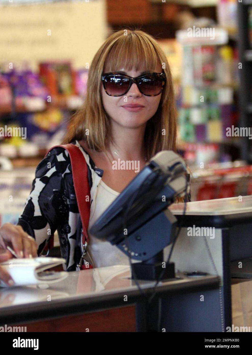 - L'actrice Christina Ricci a été vue courir des errands aujourd'hui à ...