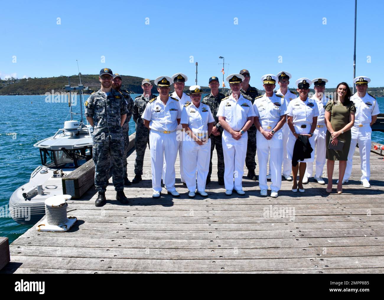 SYDNEY, Australie (10 novembre 2022) - Ron Piret, commandant du ...