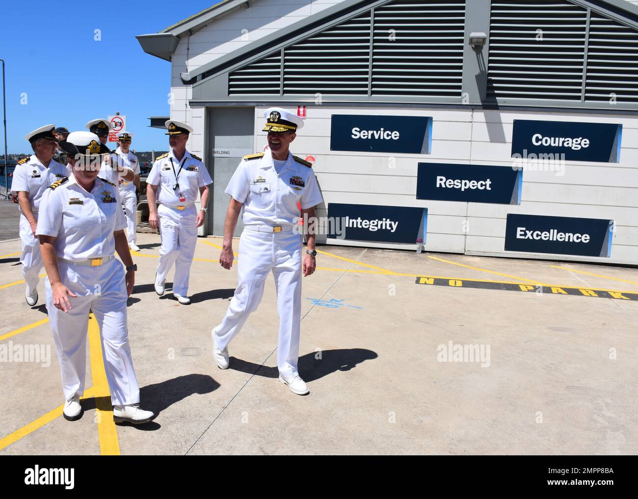 SYDNEY, Australie (10 novembre 2022) - Ron Piret, commandant du ...