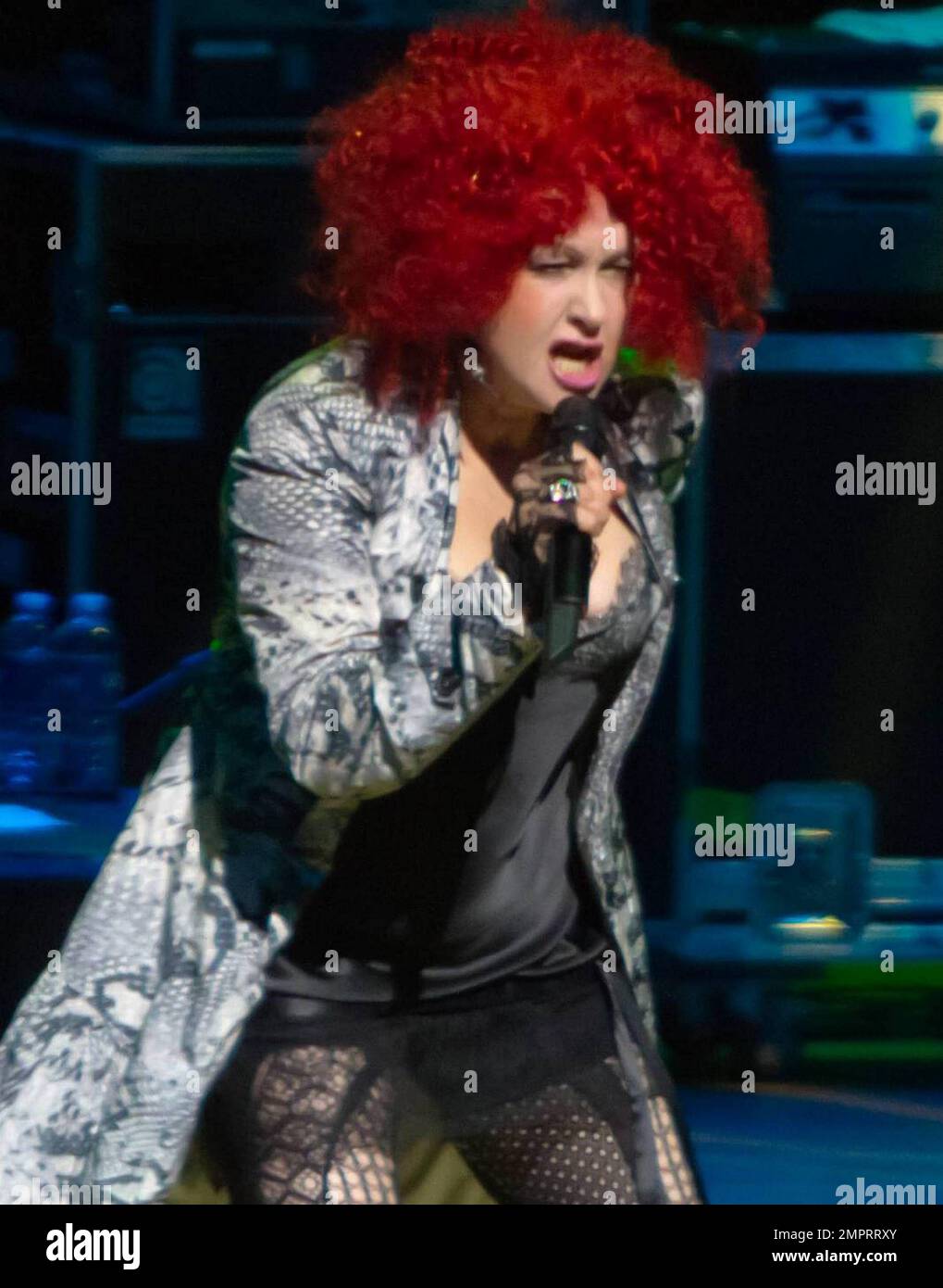Cyndi Lauper, la chanteuse pop légendaire, présente une marque de ...