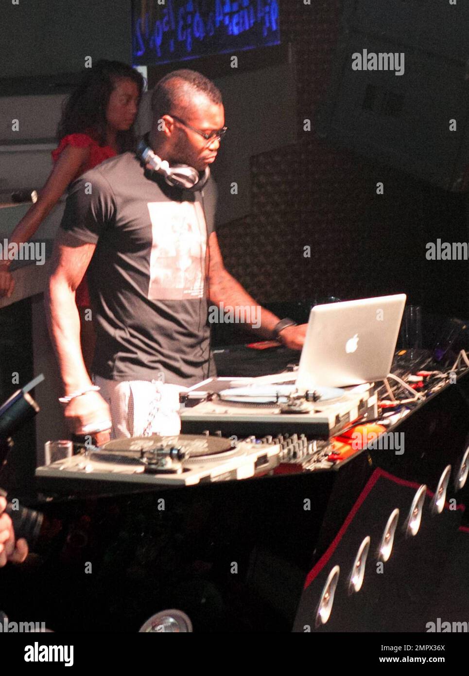 GRÈCE À L'EXTÉRIEUR - le footballeur français Djibril Cisse est ...