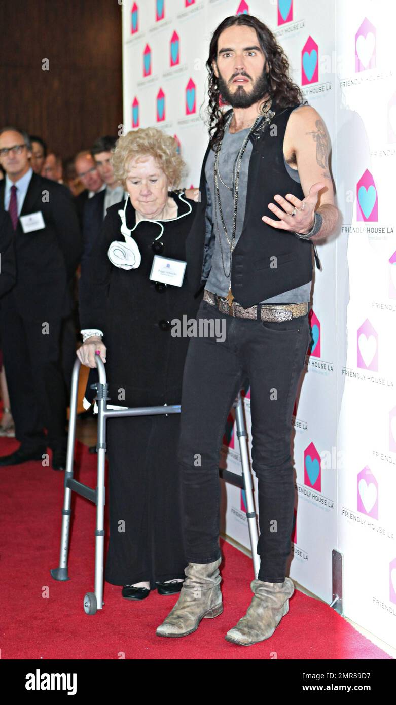Russell Brand et Peggy Albrecht au gala de déjeuner des prix annuels de ...