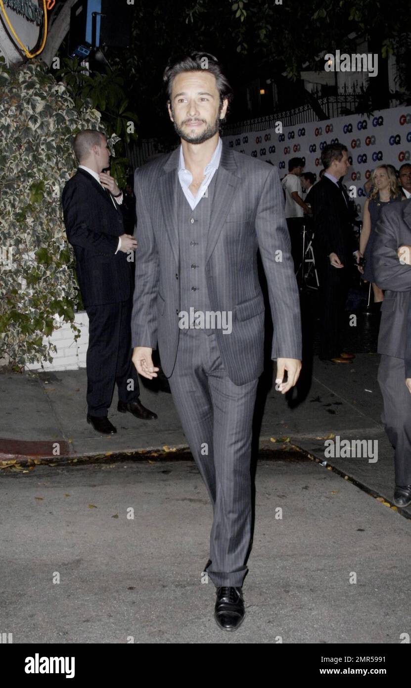 Rodrigo Santoro assiste à la cérémonie hommes de l'année du magazine ...