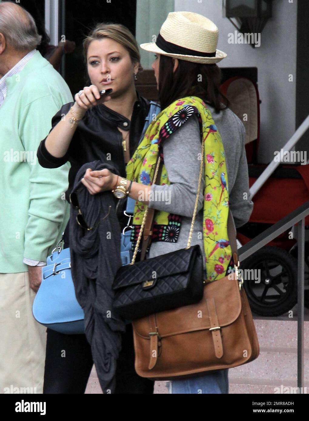 EXCLUSIF !! Mannequin devenue actrice, Holly Valance, quitte South ...